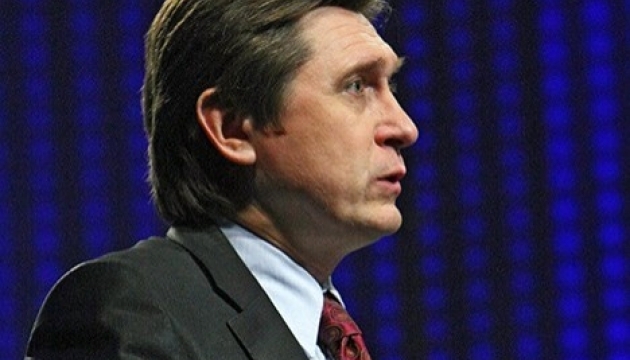 Fesenko: Azarov's continuance in office indicates Yanukovych's trust