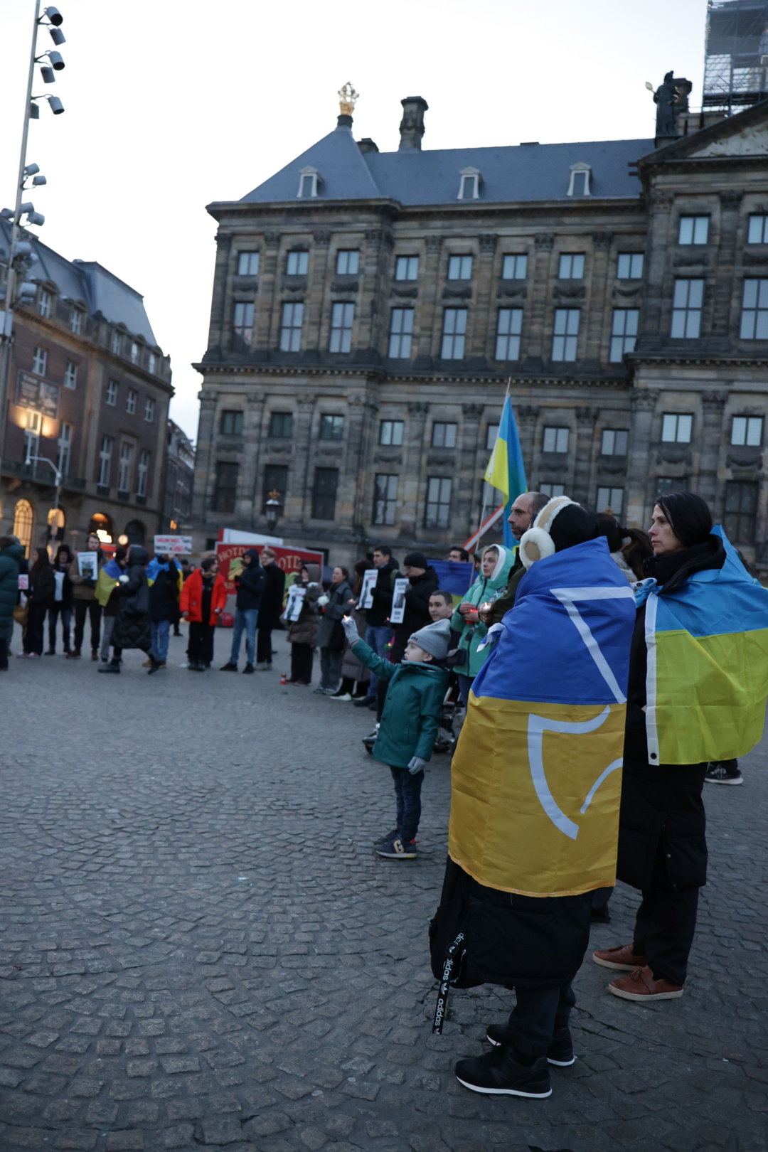 У Нідерландах вшанували пам’ять жертв Голодомору. Читайте на UKR.NET