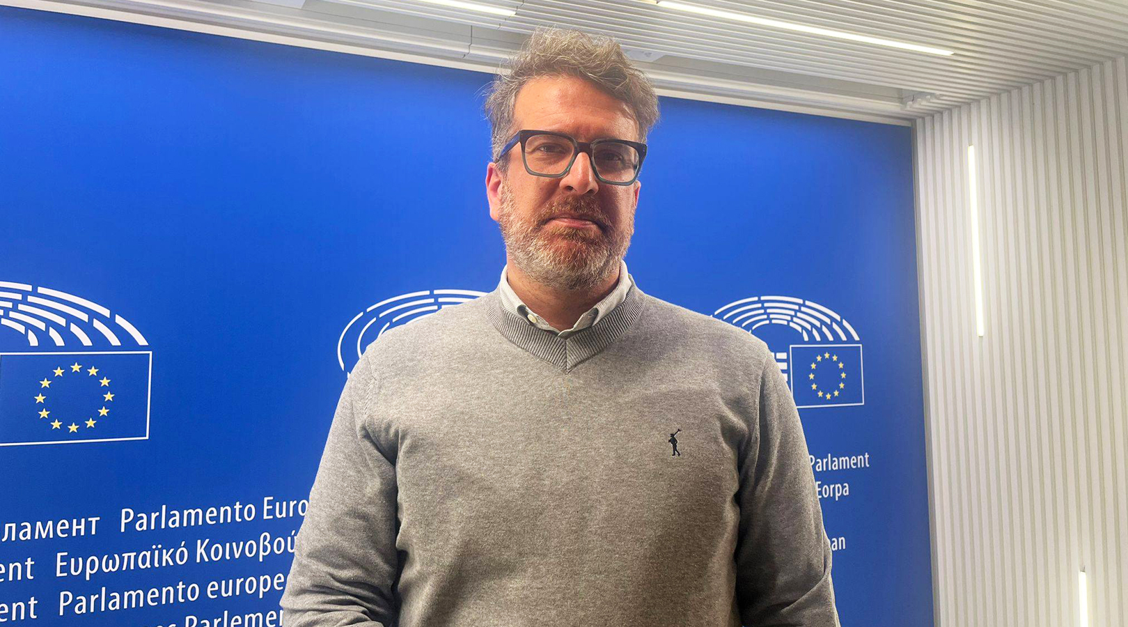 Mohsen Behzad Karimi, Iranian analyst