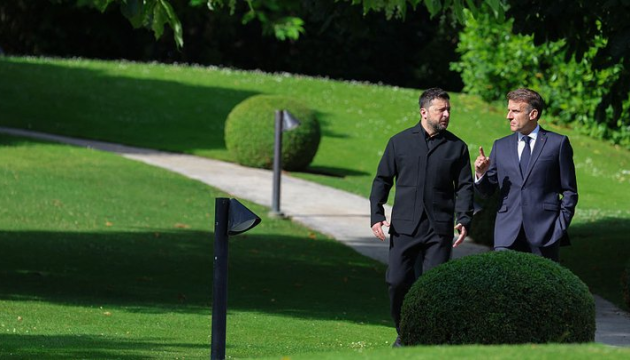 Fake French Newspaper Covers Used to Portray G7 Summit as a Failure for ...